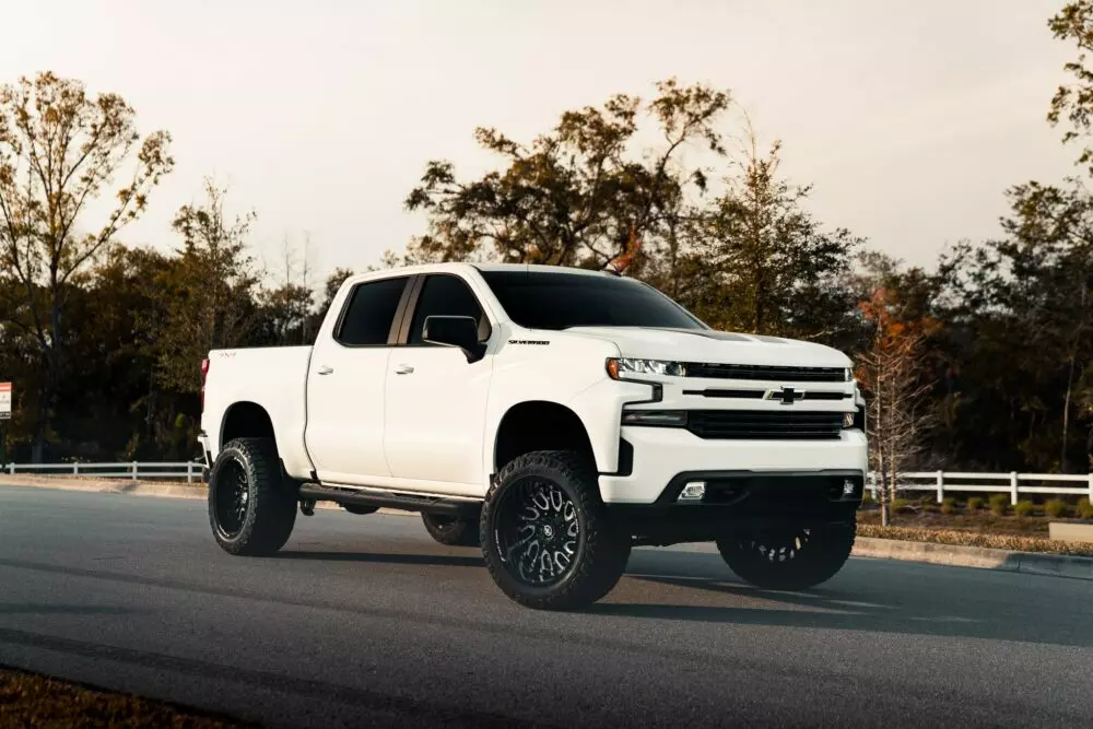 CHEVY SILVERADO XF-207 | XF Off-Road